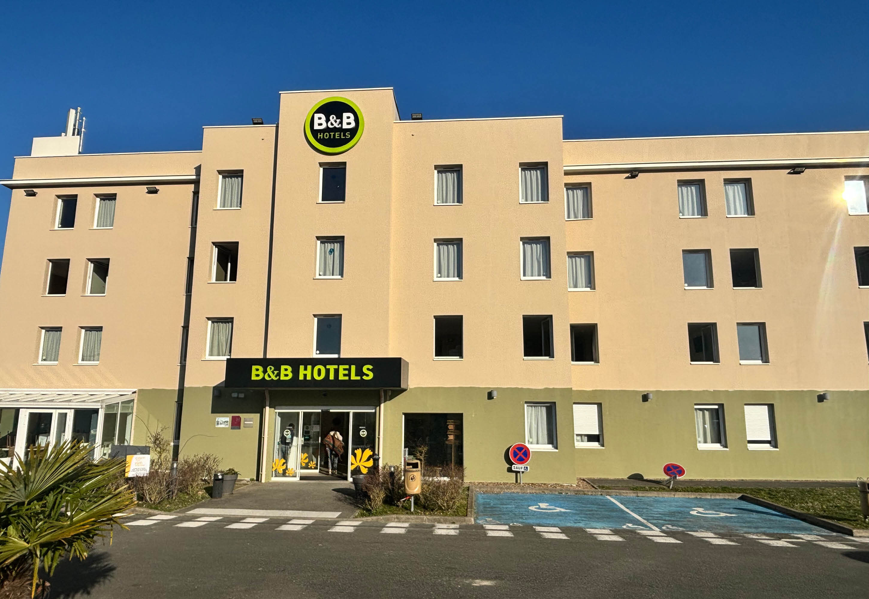 B&B HOTEL Saint-Witz Roissy : un hôtel tout confort proche de l ...
