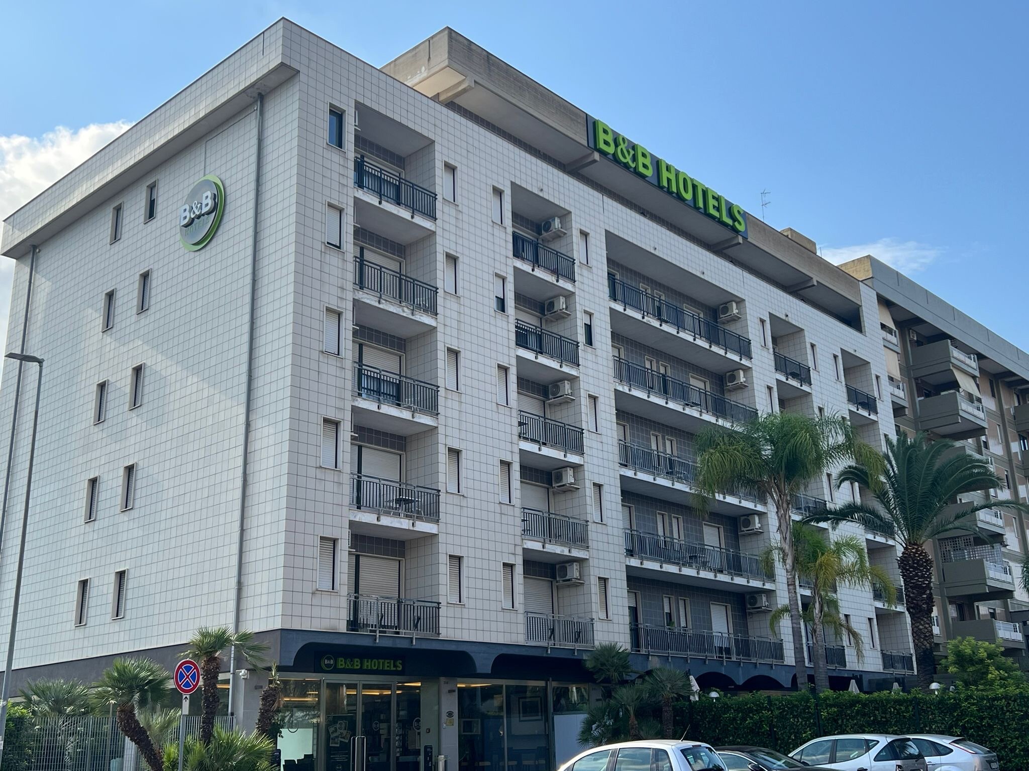 B&B HOTEL Bari Rondò | close to center and airport