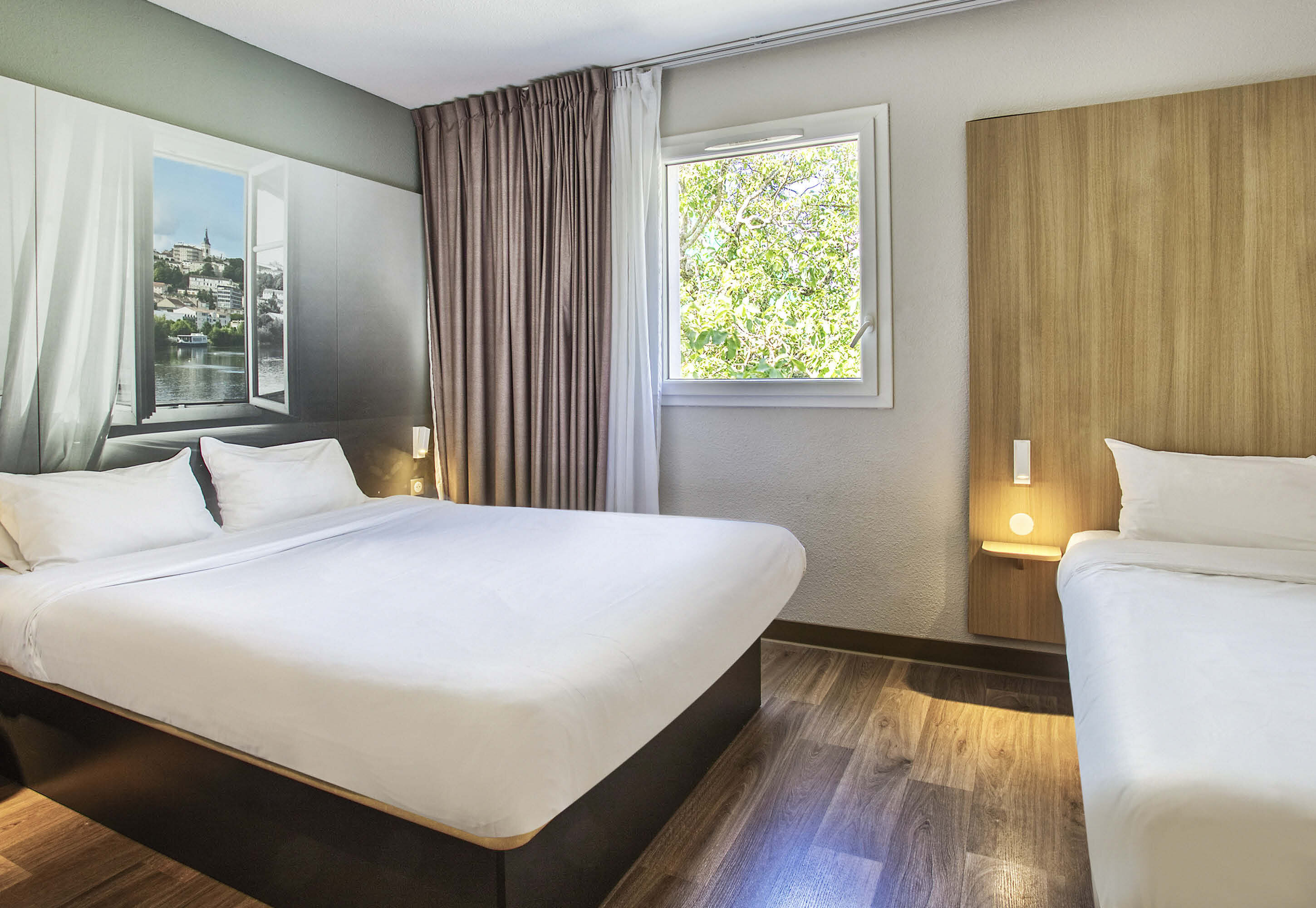 B&B HOTEL à Angoulême proche de la gare et de l'aéroport