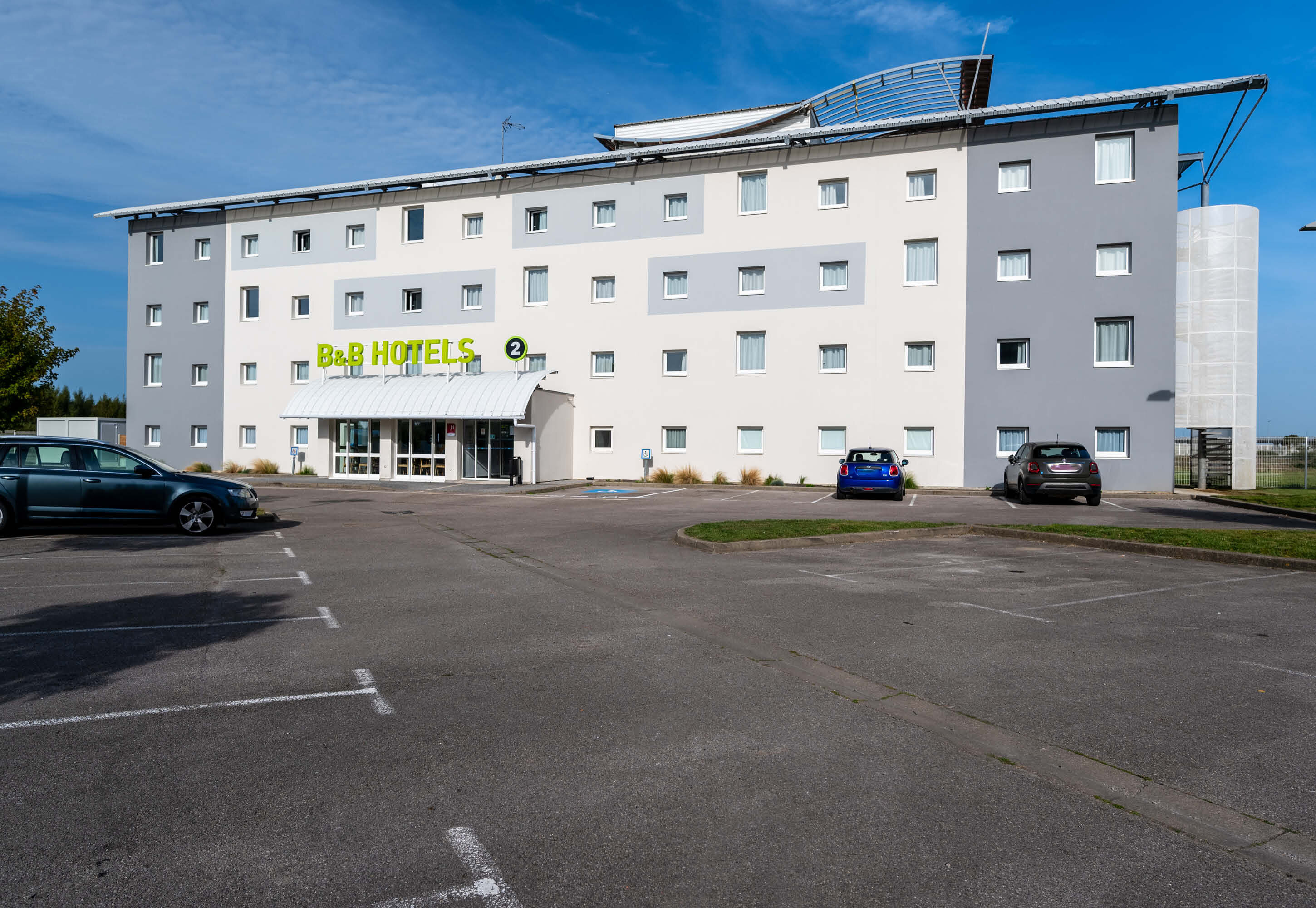 B&B HOTEL Calais Terminal Cité de l'Europe 2-star: Book directly!