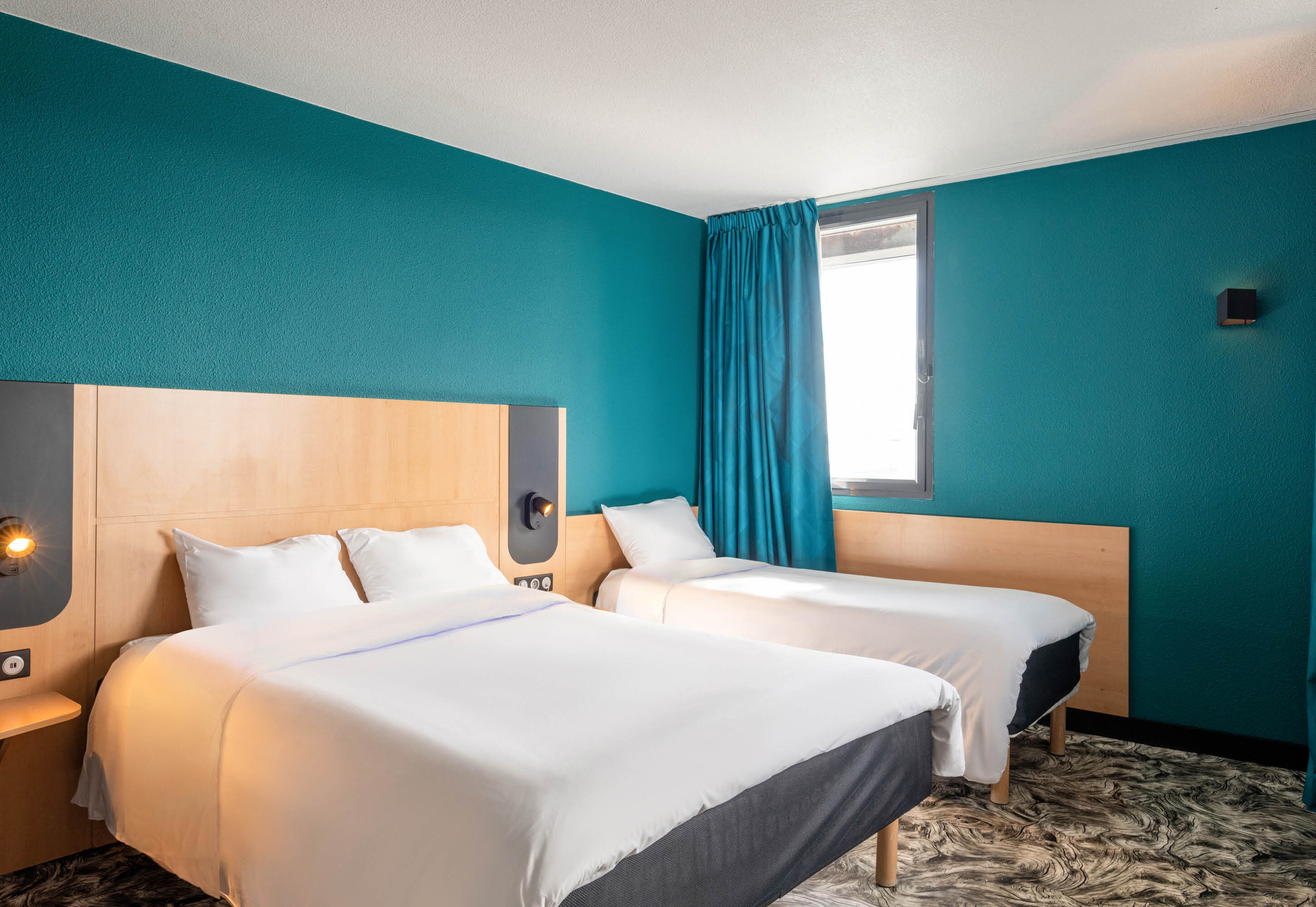 B&B HOTELS in Calais: 3-star hotel with restaurant and parking