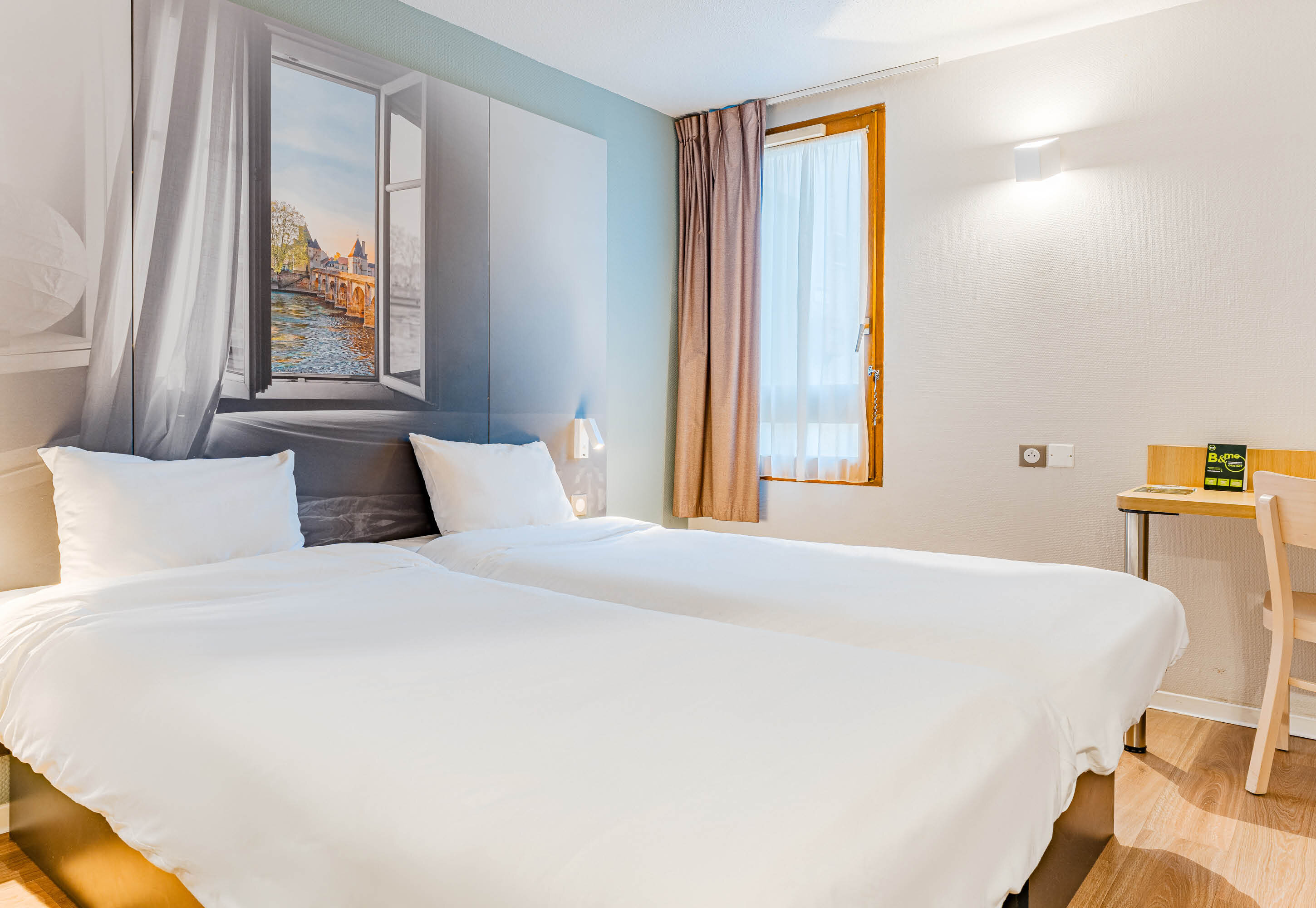 B&B HOTEL Châtellerault, near the city centre and the motorway