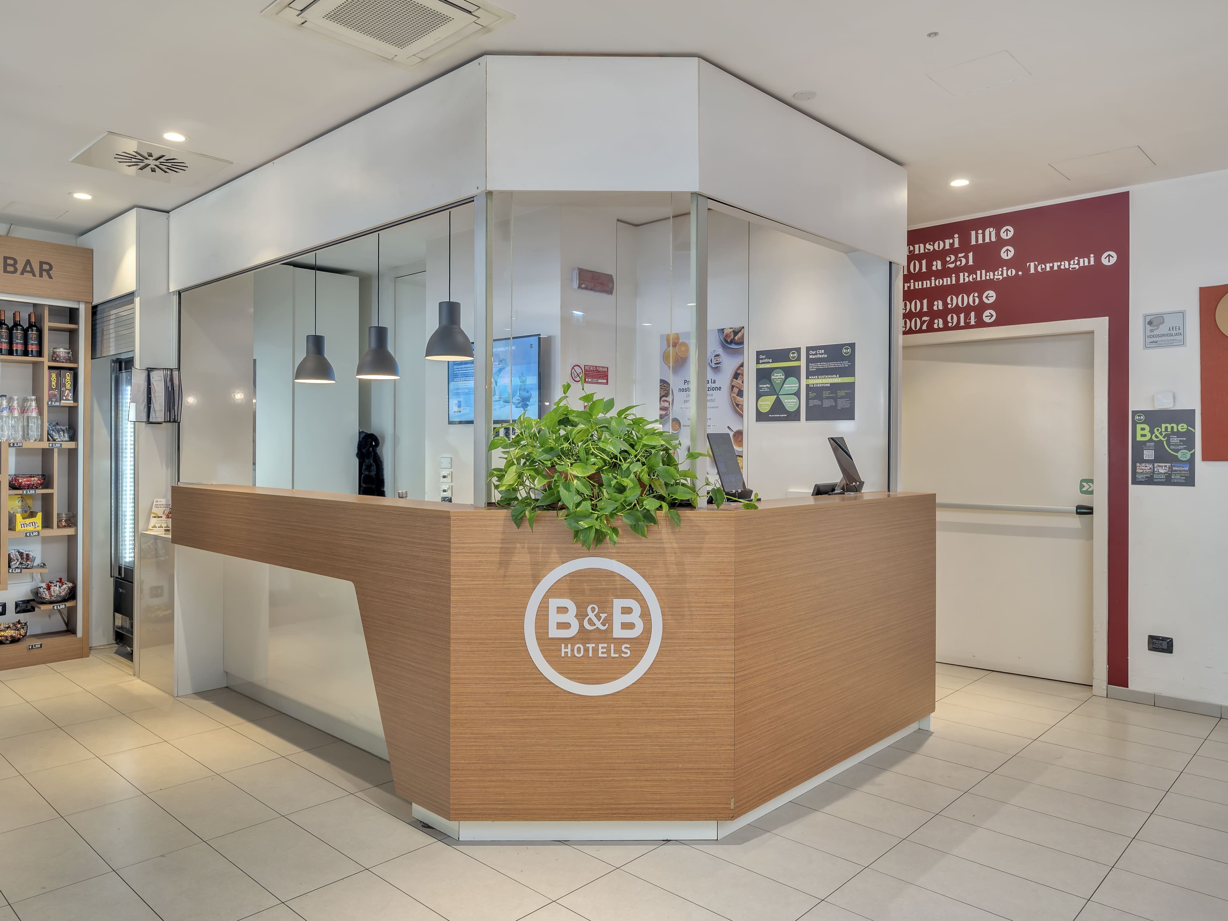 B&B HOTEL Como Camerlata | convenient for highway and city center