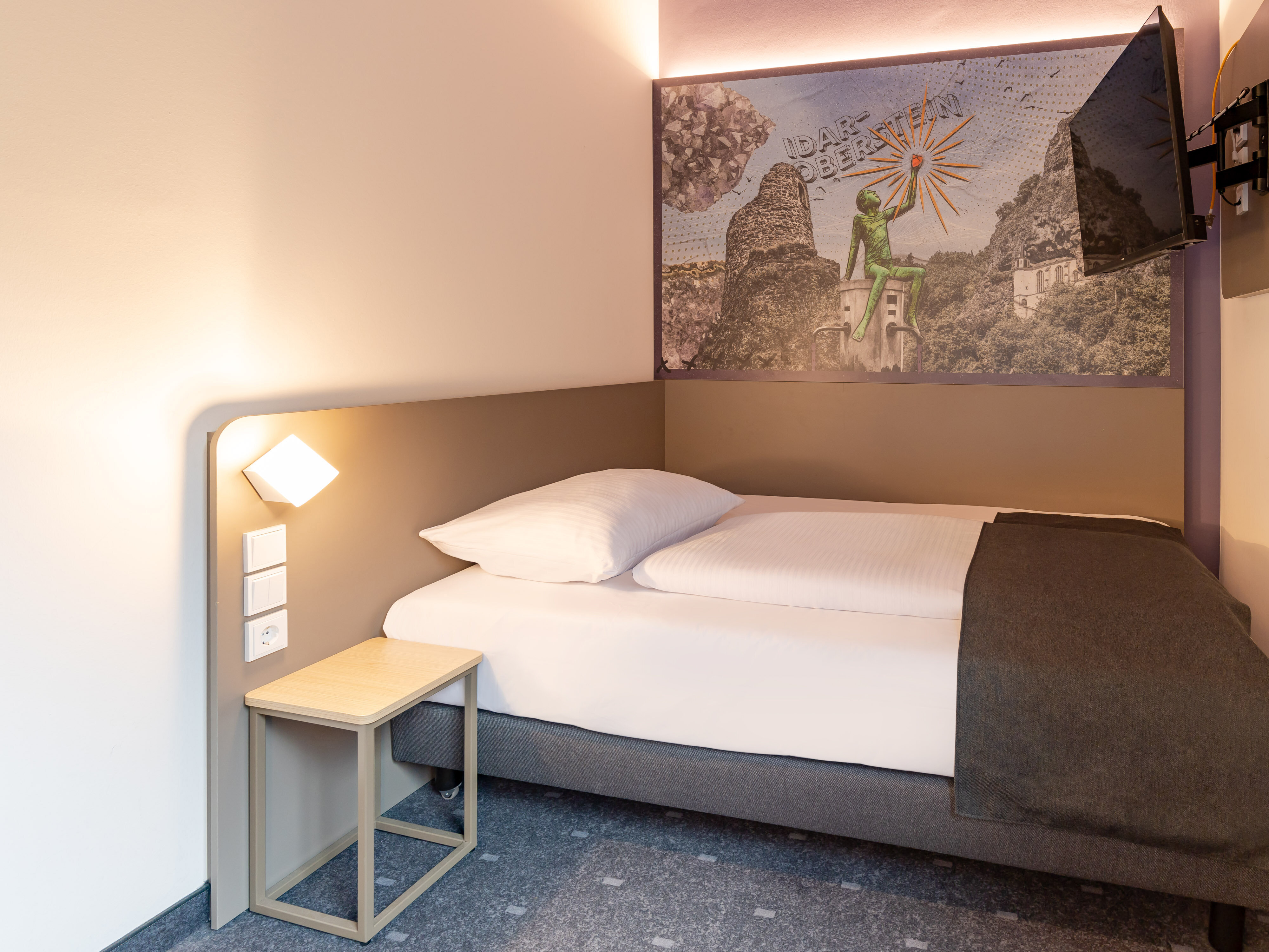 Übernachte preiswert und komfortabel in Idar-Oberstein | B&B HOTELS