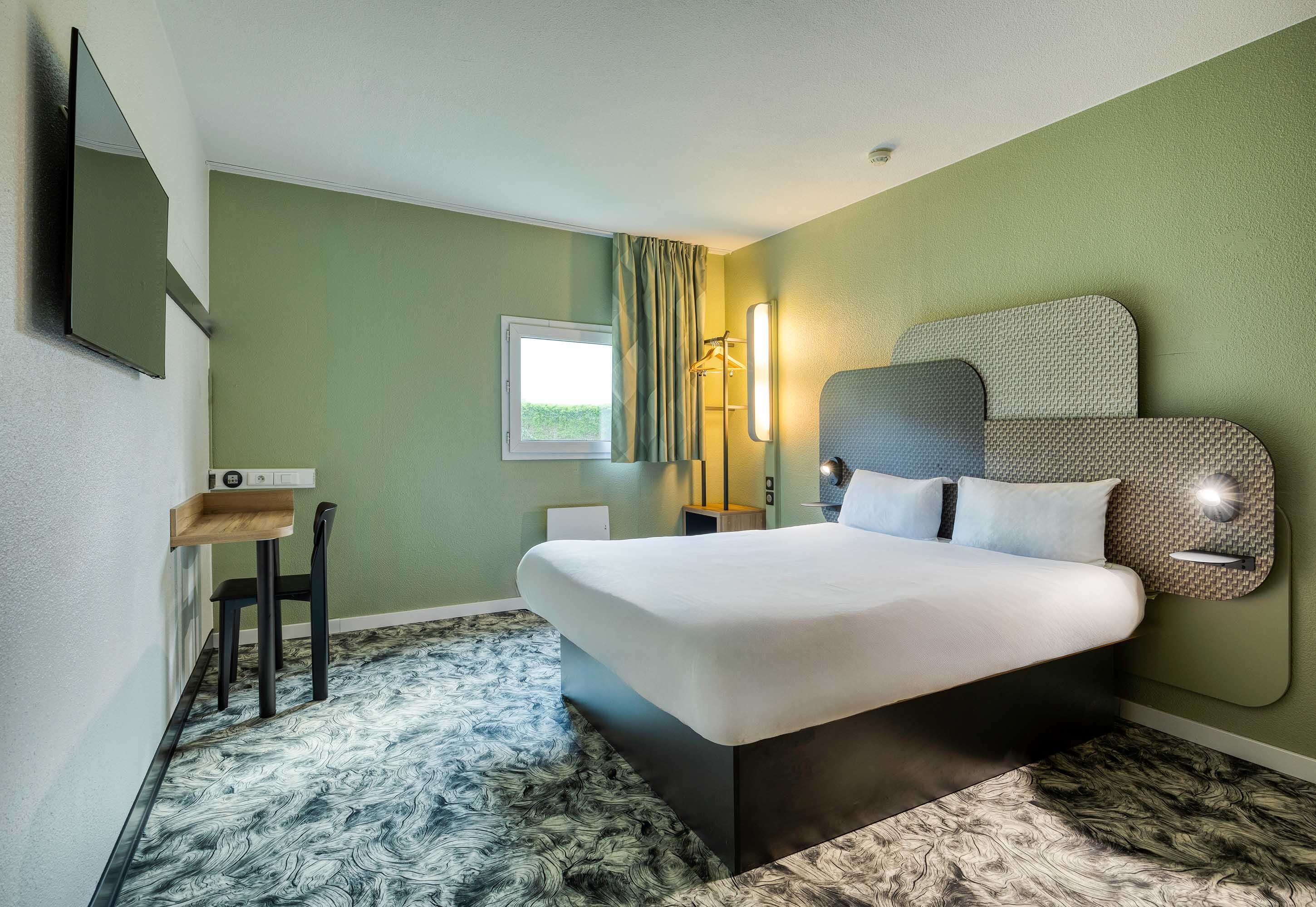 B&B HOTELS in Liege: a hotel near the city center and the airport. B&B ...