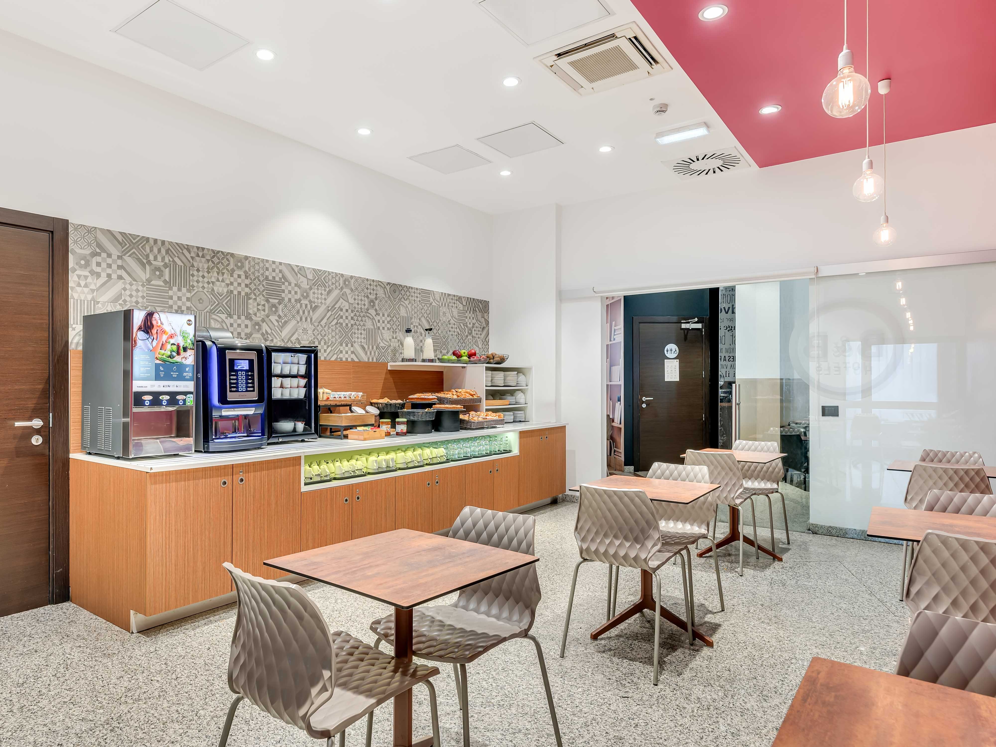 B&B HOTEL Milano San Siro | view of San Siro Stadium