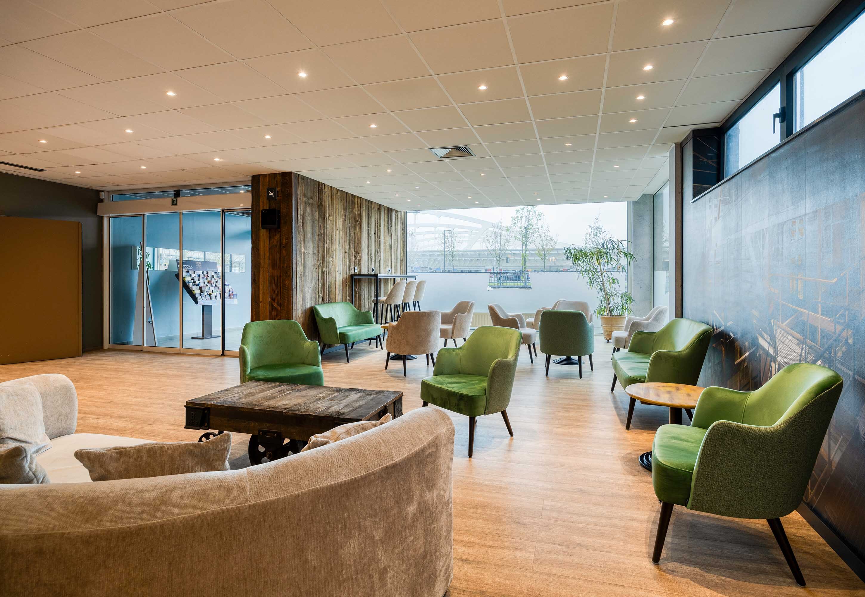 B&B HOTEL Mons Gare: a hotel just a few metres from Mons station