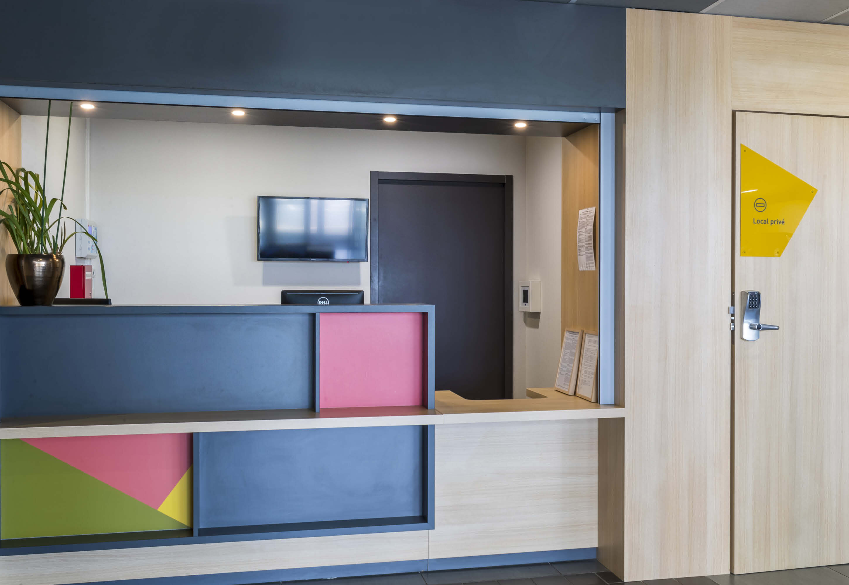 B&B HOTEL Montargis avec parking gratuit proche du centre