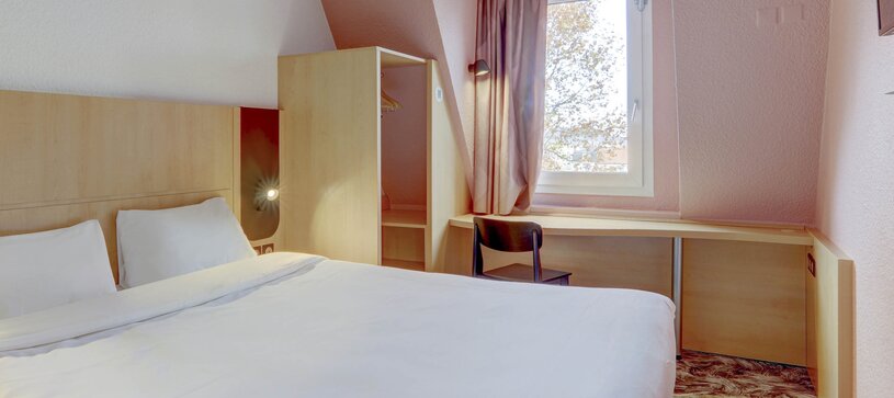 Notre hôtel près de la cité médiévale de Montluçon | B&B HOTELS