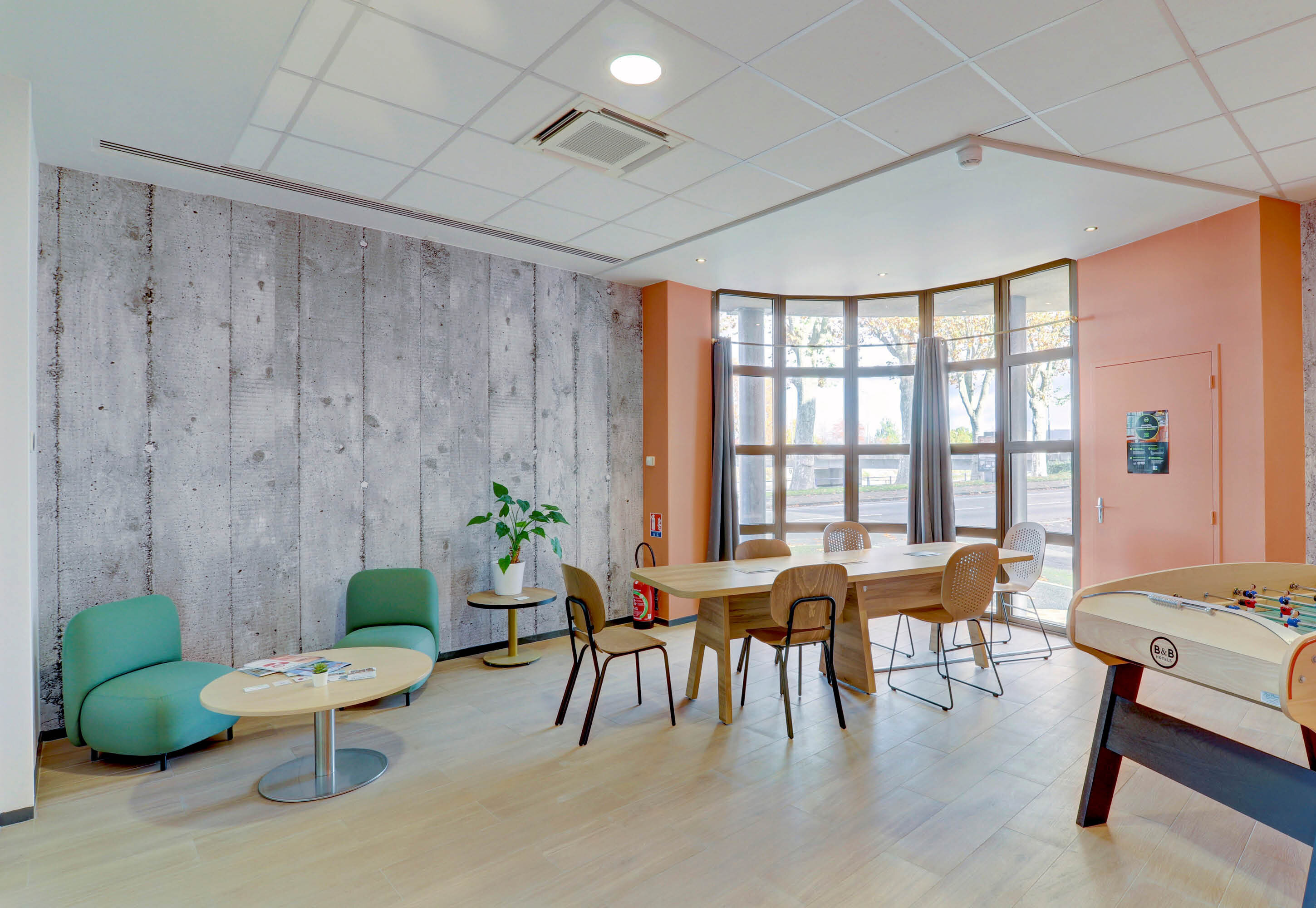 Notre hôtel près de la cité médiévale de Montluçon | B&B HOTELS
