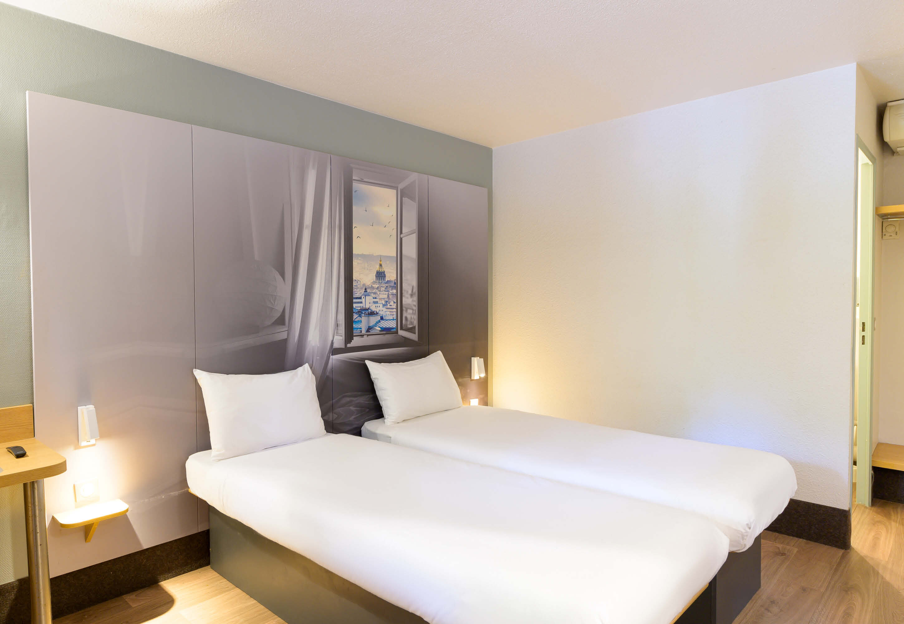 B&B HOTEL Pontault-Combault, near Paris and the RN4 road