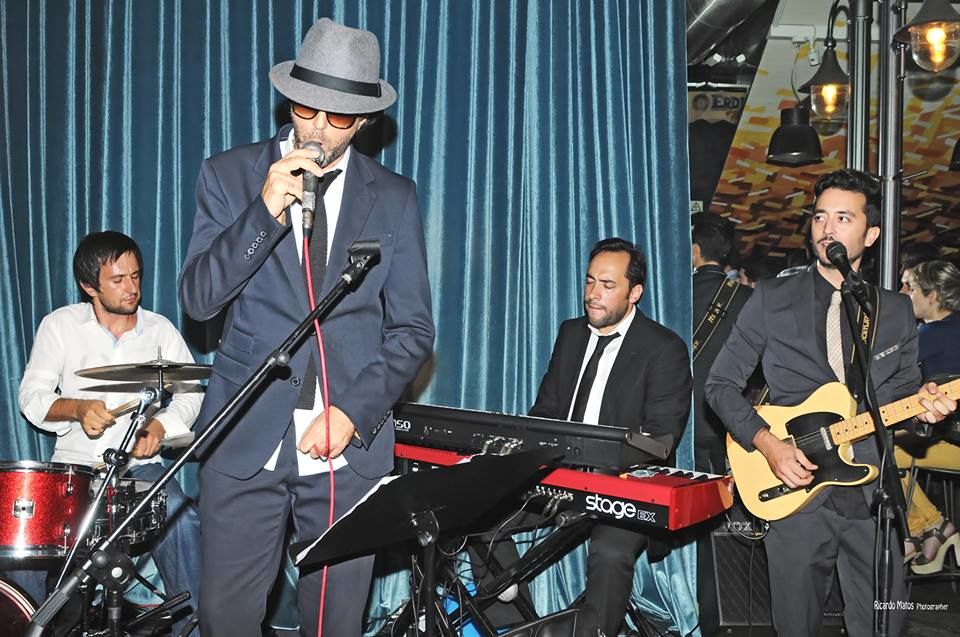 Bruce Brothers | Book a Street Artist