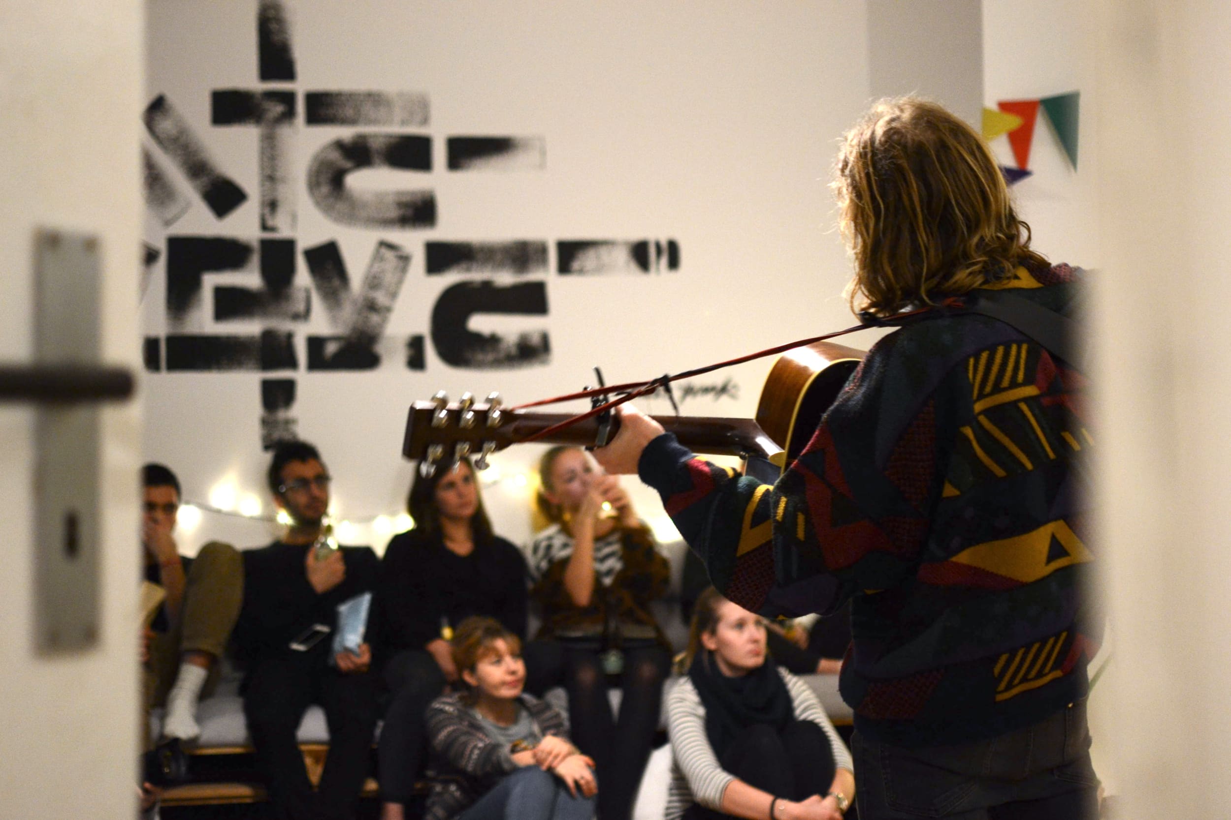 Living Room Concert | Book a Street Artist