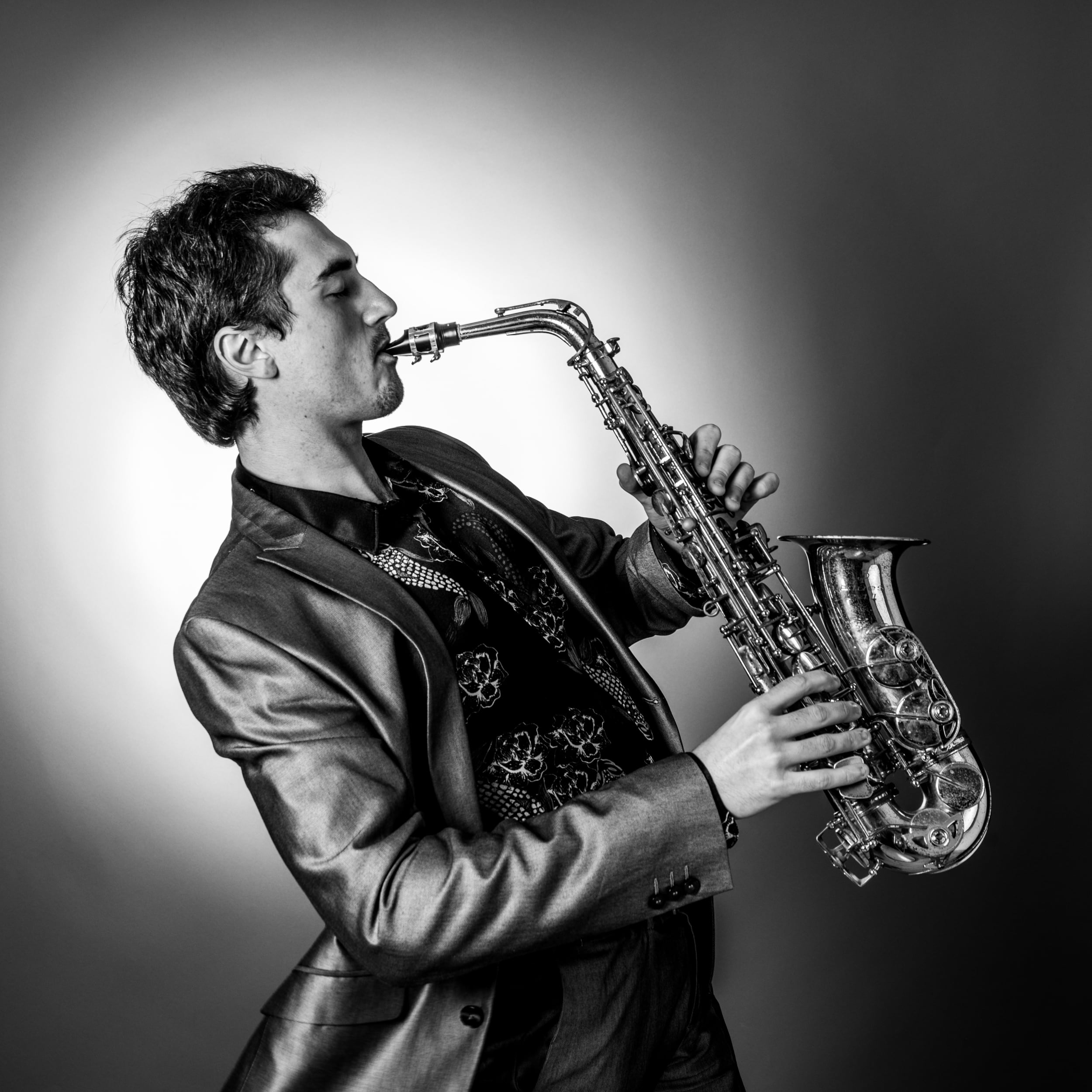 Kush SAX | Book a Street Artist