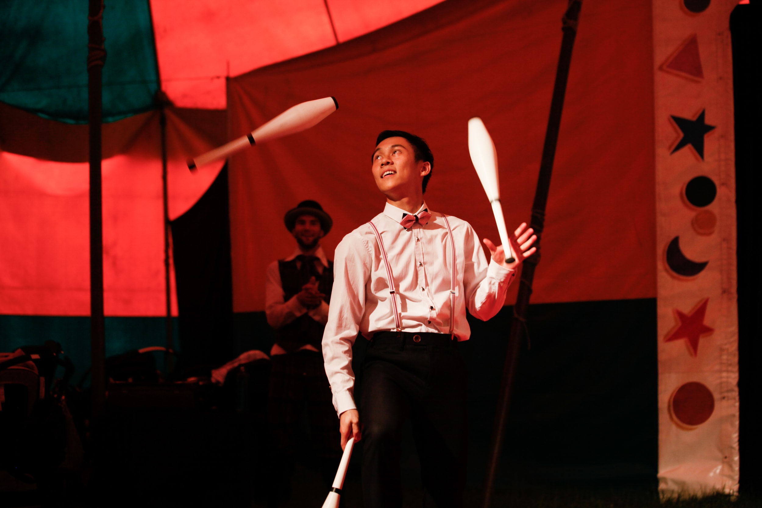 World Class Juggler - Kenny Cheung | Book a Street Artist