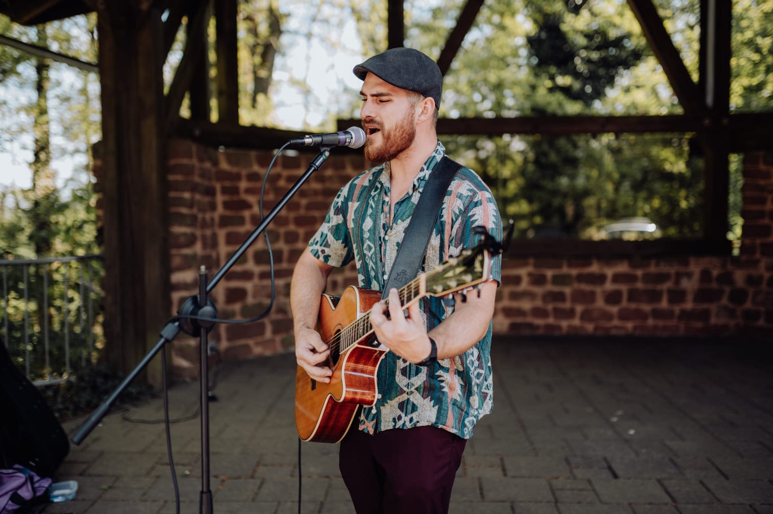 YOSH | Book a Street Artist