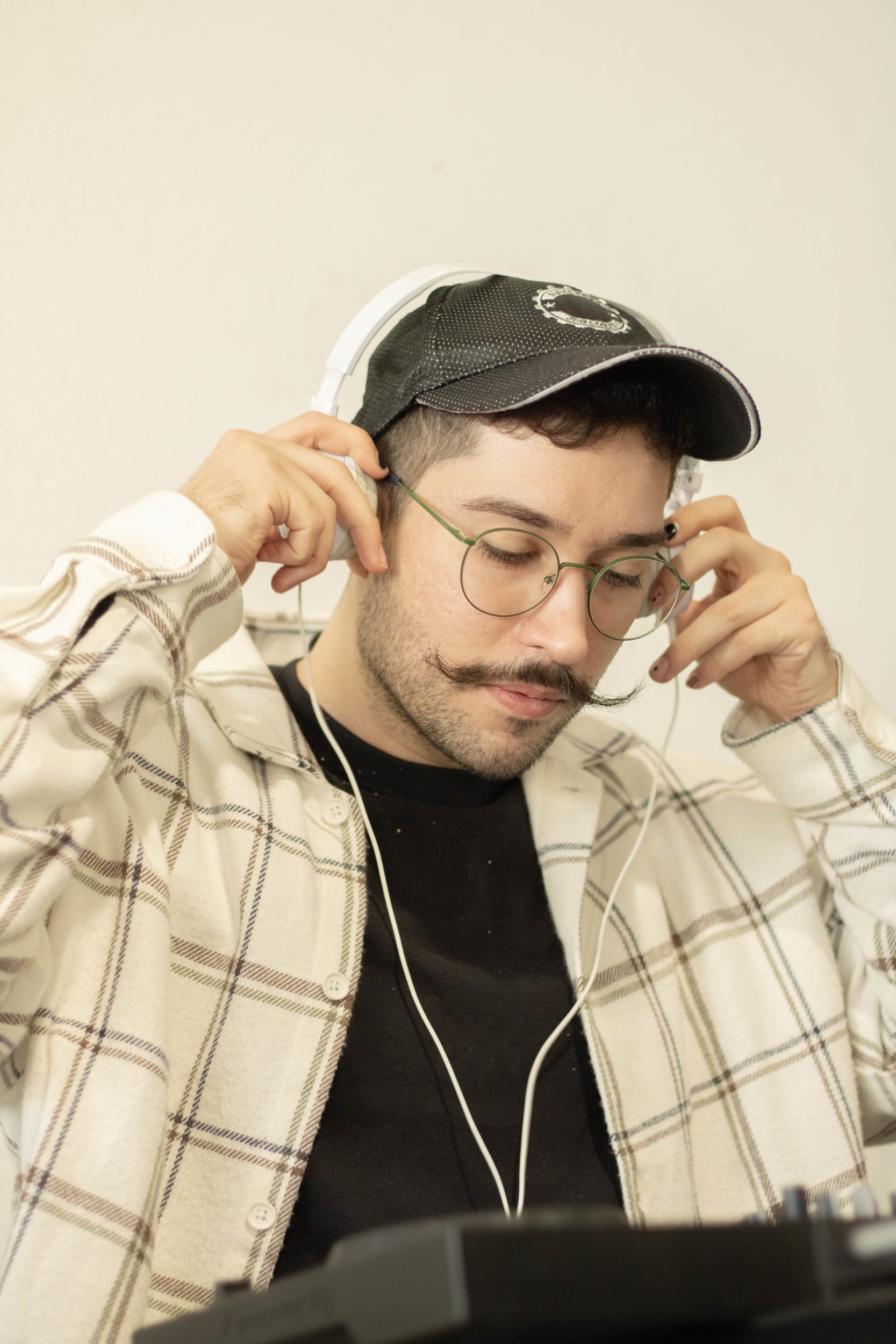 DJ Profissional ★ Lucas de Freitas | Book a Street Artist