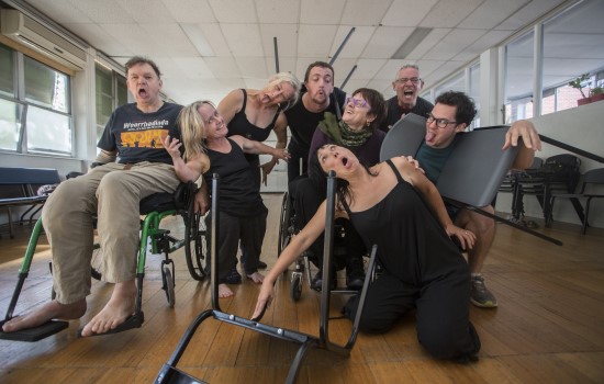 Weave Movement Theatre: weaving a new direction | Independence Australia