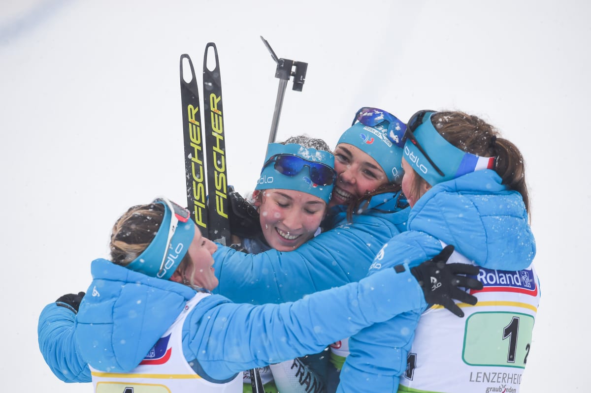 Gold for Russian and French junior relays