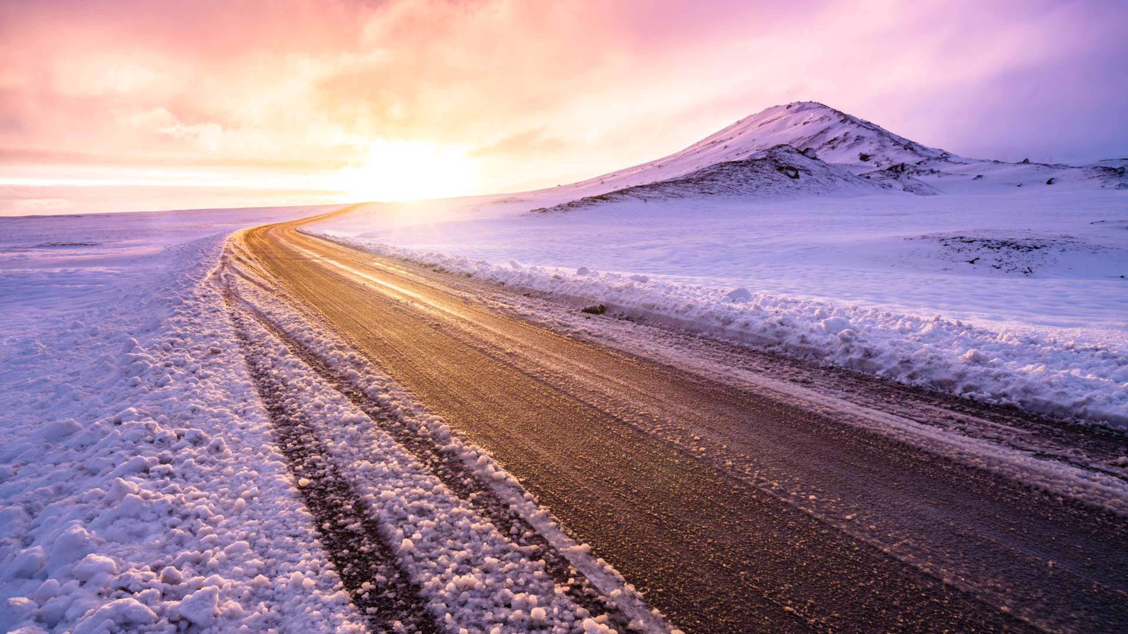 Iceland in November: Things to See and Do | Iceland Tours