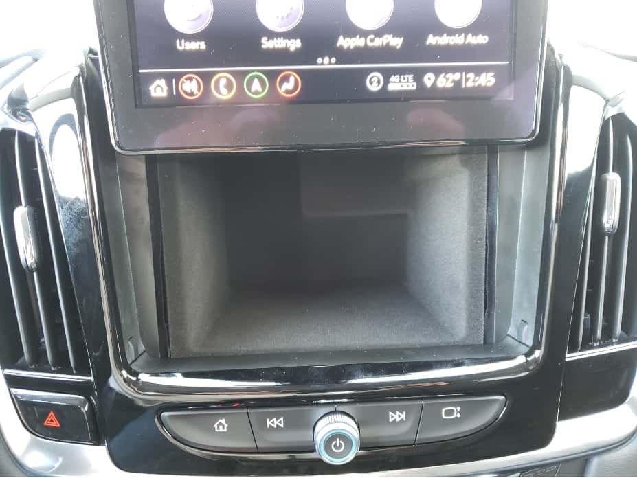 2021 Chevrolet Traverse: 3-Row Midsize SUV Families Love • iDriveSoCal