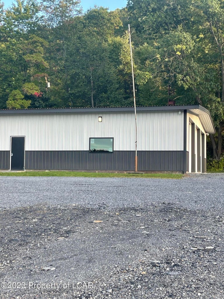 10 MAIN BOULEVARD, RINGTOWN, PA 17967