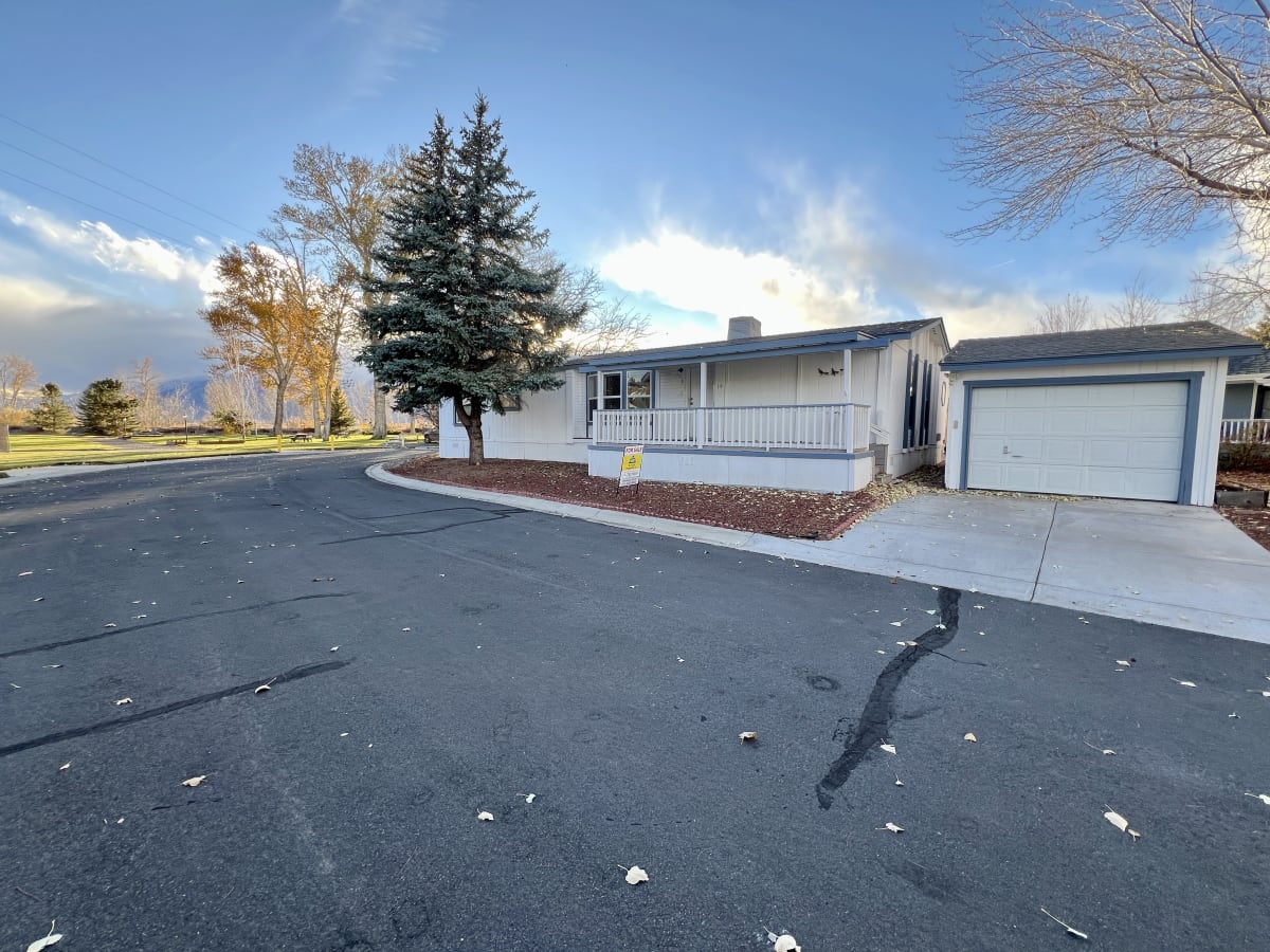 1350 CENTERVILLE LANE #16, GARDNERVILLE, NV 89410