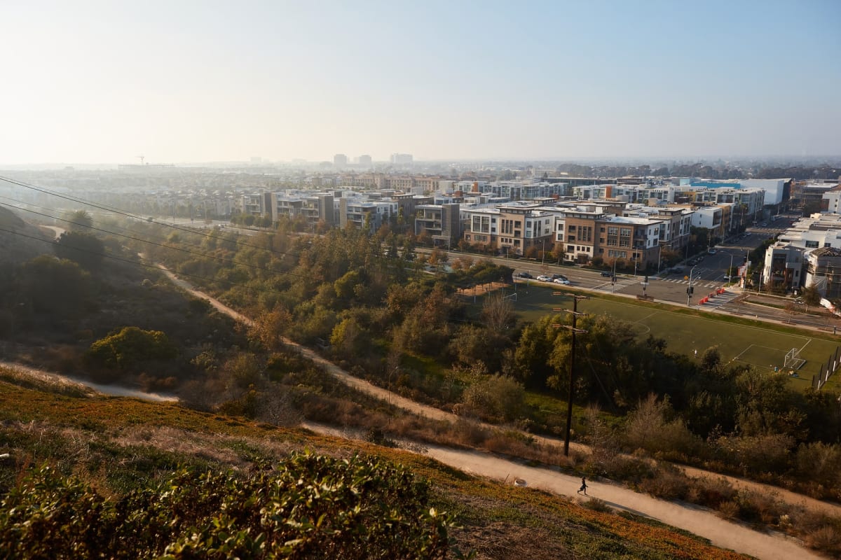 7455 MCCONNELL AVENUE, LOS ANGELES, CA - Stephanie Younger Group