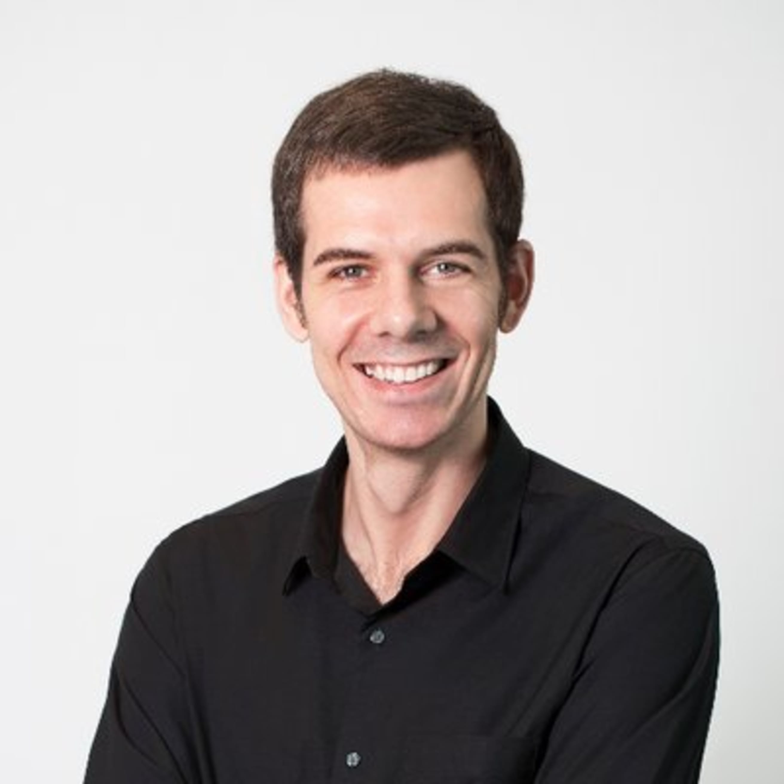 To Inbox Zero or Not To Inbox Zero? What 7 Leaders Do (Plus Tips)