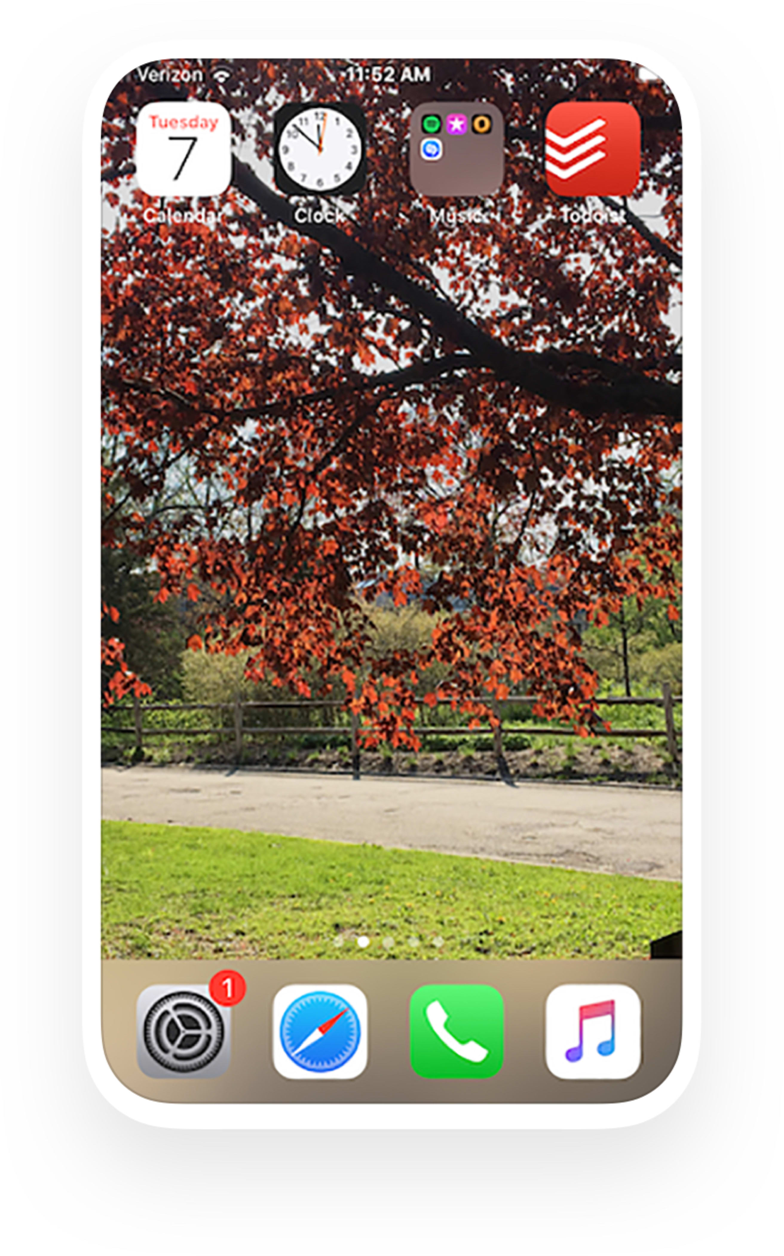 How to Declutter Your Digital Life & Reclaim Your Attention [Guide]