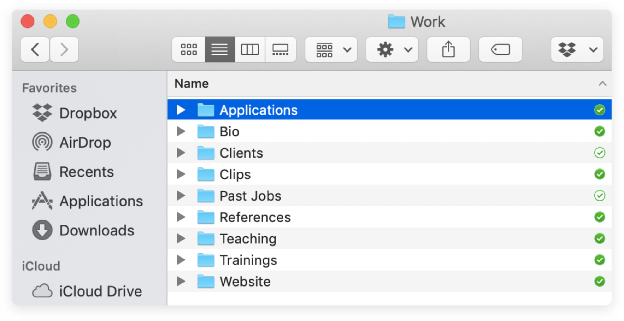 How to Declutter Your Digital Life & Reclaim Your Attention [Guide]