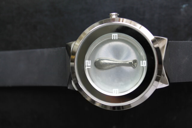 The World's 1st LIQUID METAL DISPLAY Watch | Indiegogo
