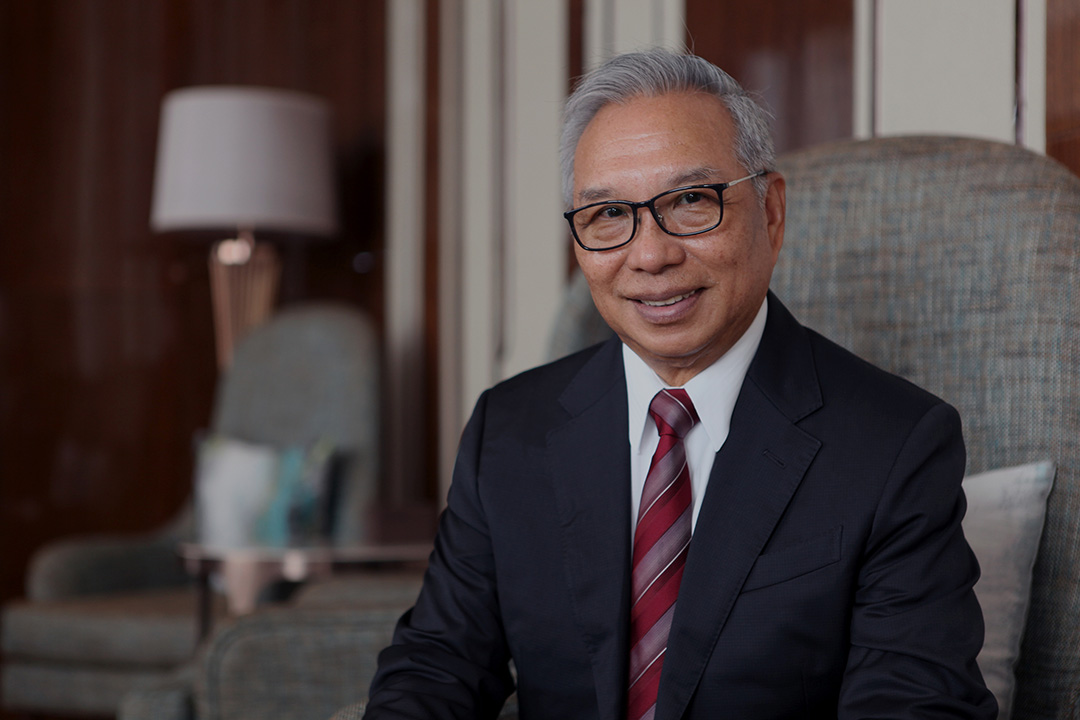 Aulia R. Sungkar