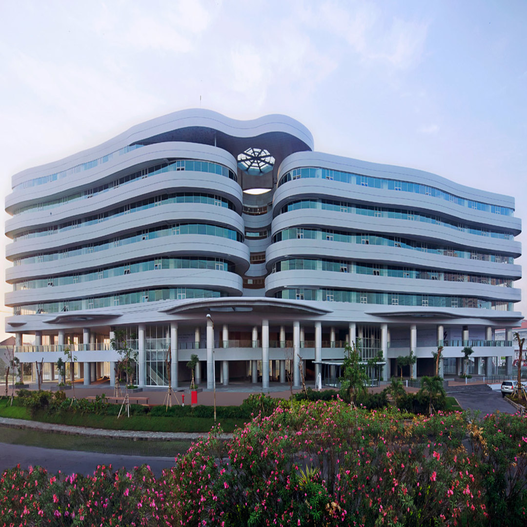 iD Award Winner - Best Acclaimed Developer: Intiland