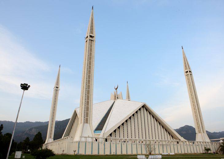 Famous Buildings In Pakistan