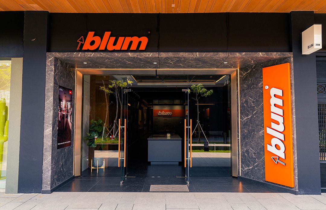 Blum Logo