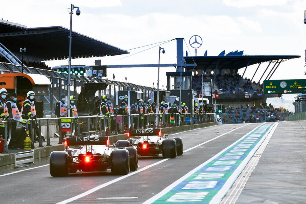 Mercedes-AMG Petronas Formula One Team welcomes INEOS as a one third ...