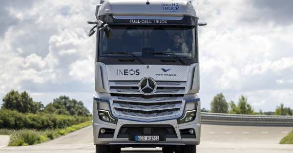 INEOS Inovyn starts customers trials with Daimler Truck AG, using ...