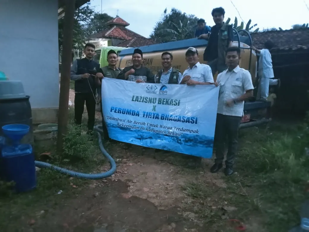 KOLABORASI DENGAN PERUMDA TIRTA BHAGASASI NU CARE-LAZIS NU SALURKAN AIR BERSIH - BEKASIVOICE
