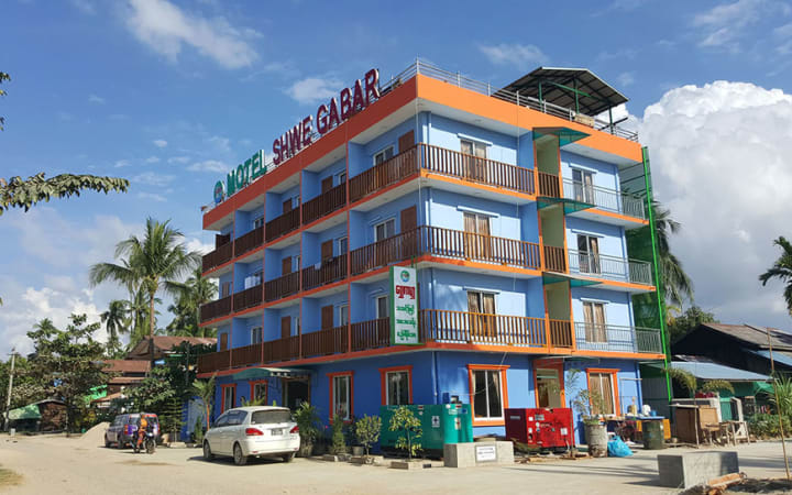 ShweBooking | Hotels in {Town}