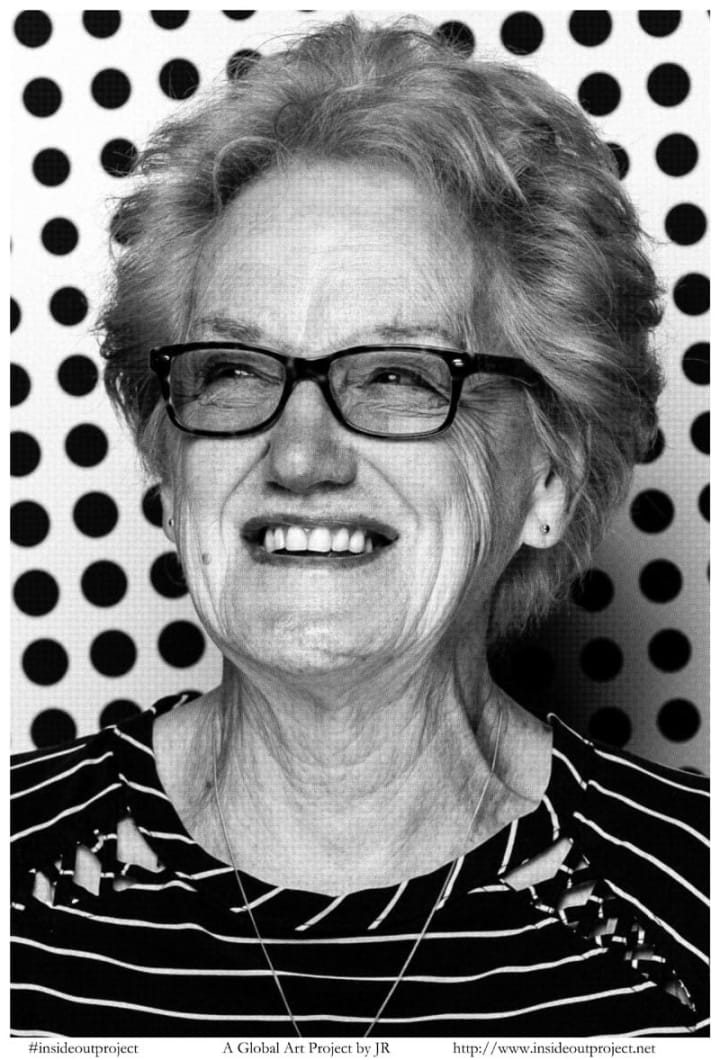 Inside Out / Sculpter le social