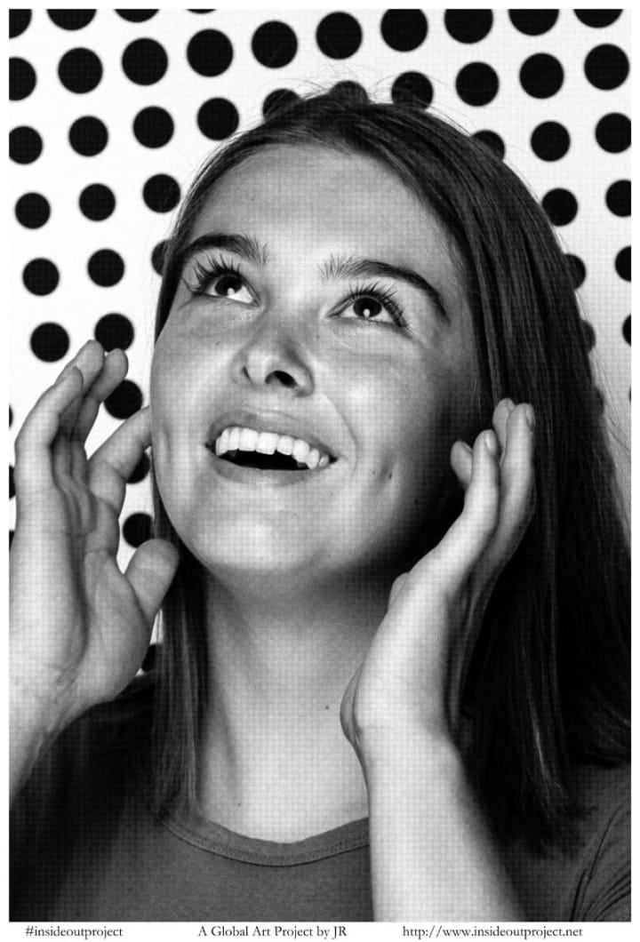 Inside Out / Sculpter le social