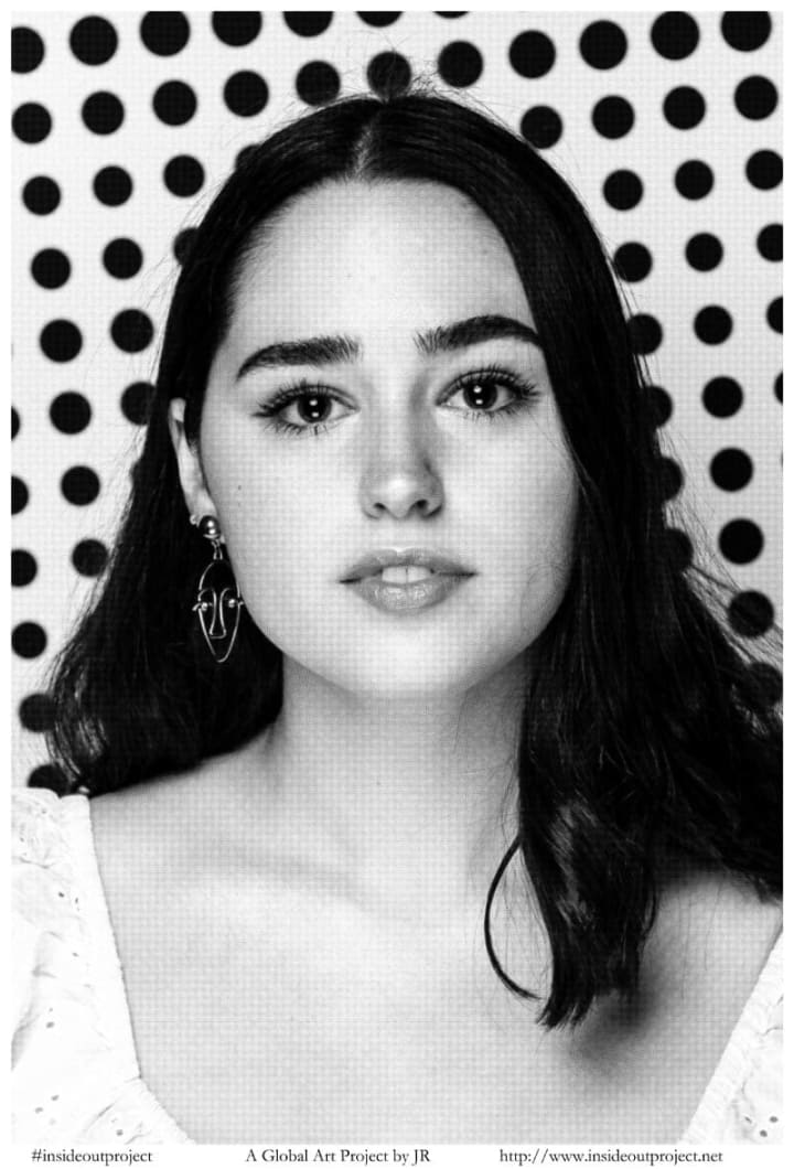 Inside Out / Sculpter le social