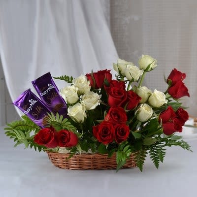 Order Silky Roses online | free delivery in 3 hours - Flowera