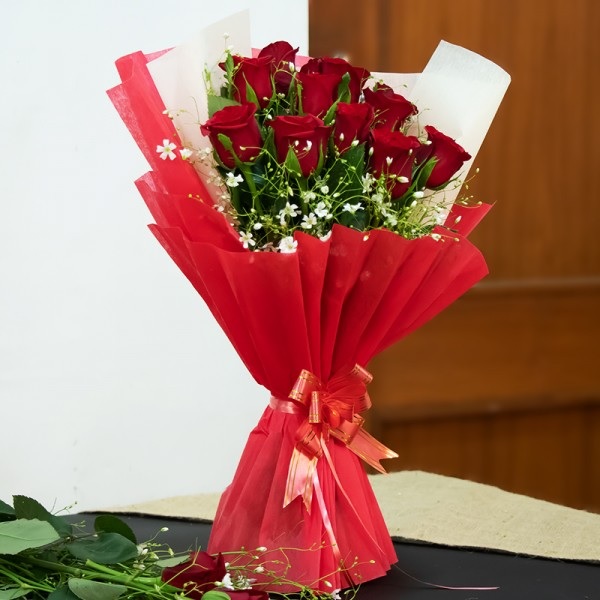 Order Loving Flowers online | free delivery in 3 hours - Flowera