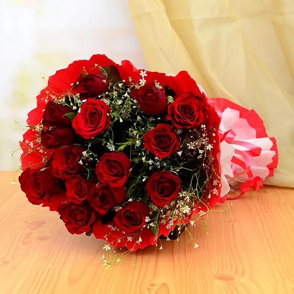 Order 15 Red Roses Bouquet online | free delivery in 3 hours - Flowera