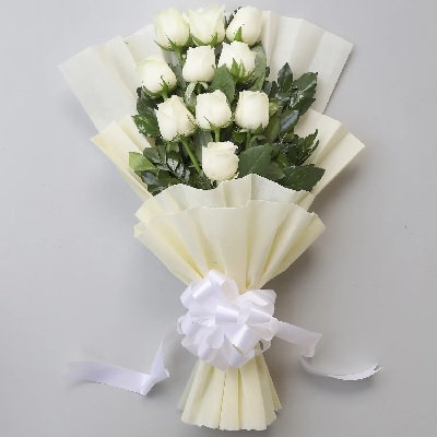 Order White Roses Bouquet online | free delivery in 3 hours - Flowera
