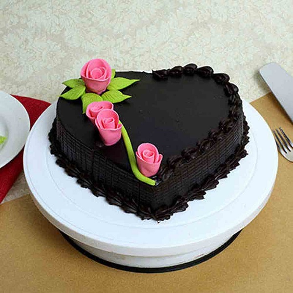 Heart Shape Chocolate Cake for Birthday and Anniversary | Free delivery