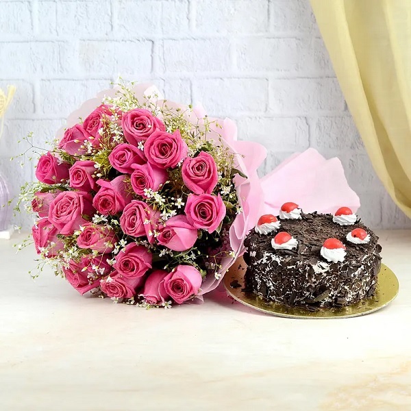 Order Pink Roses n Black Forest Cake online | free delivery in 3 hours ...