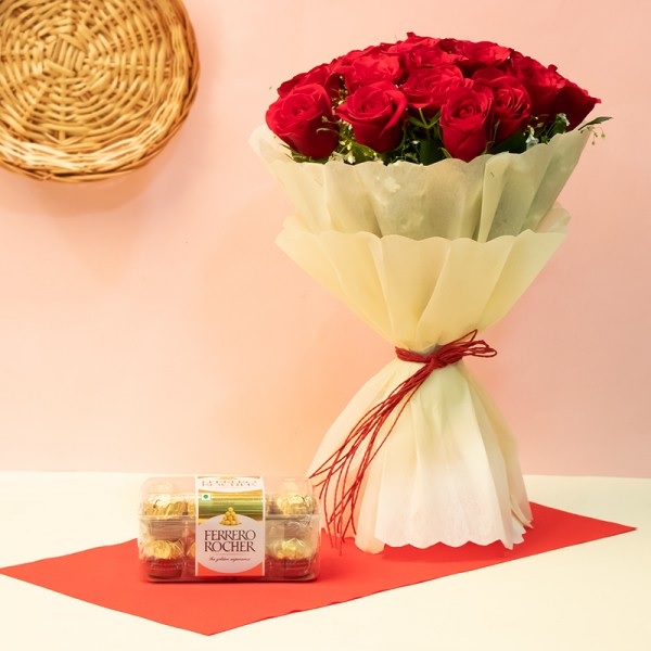 Order 20 Red Roses With Ferrero Rocher online | free delivery in 3 ...